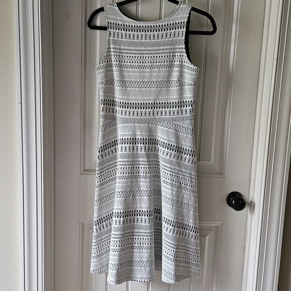 Banana Republic | Dresses | Banana Republic Fark Gray And White ...